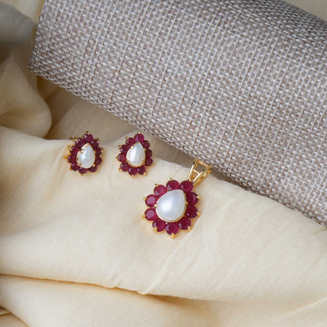 Stone Pendant Set – Narayana Pearls